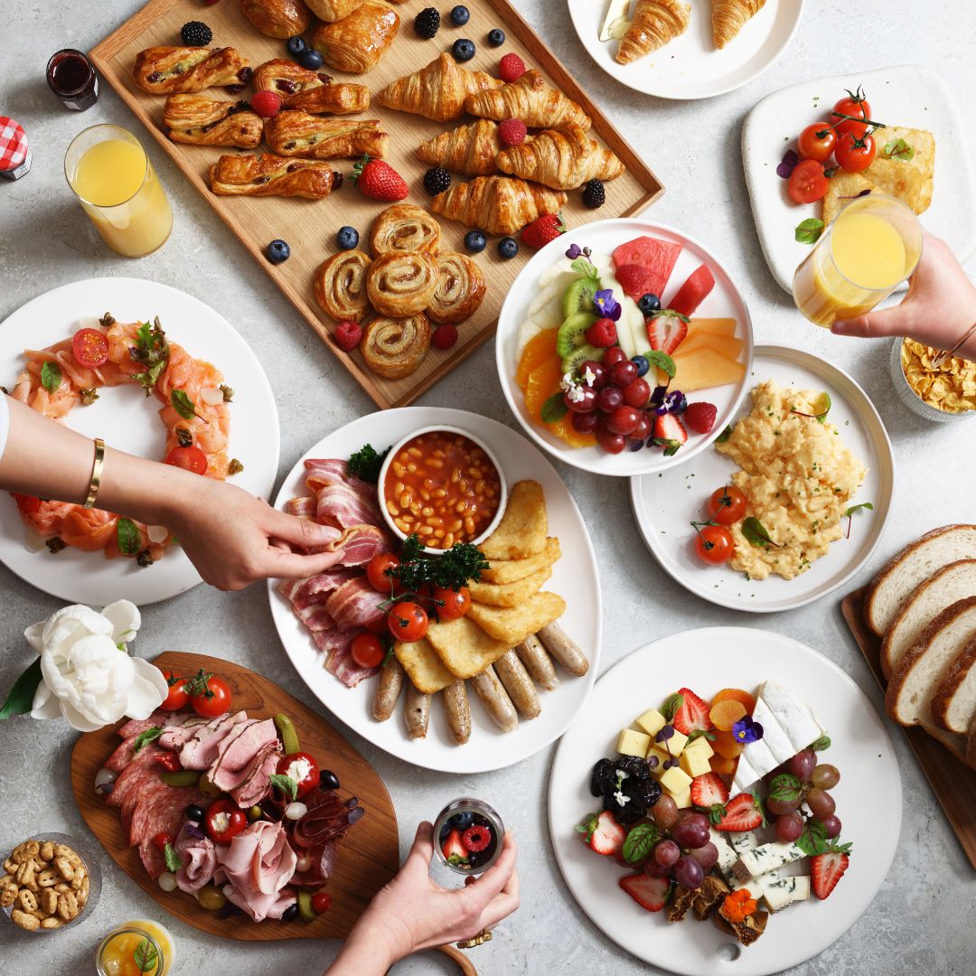 Breakfast at Café Mix – Shangri-La Sydney